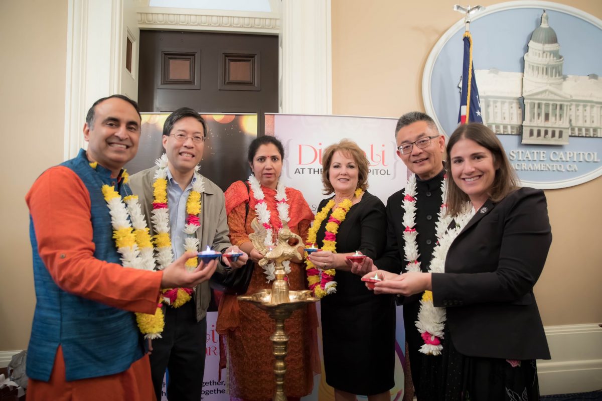 October 29, 2019: Members from BAPS celebrate Diwali At The California ...